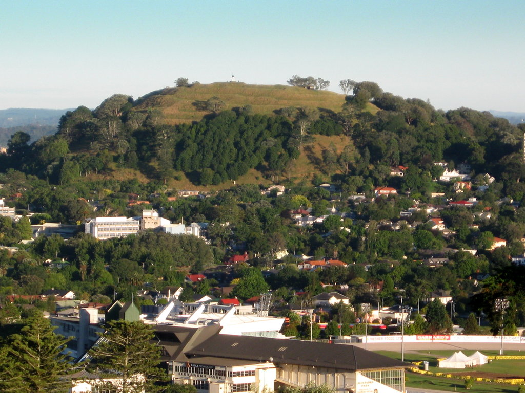 Auckland Mountains