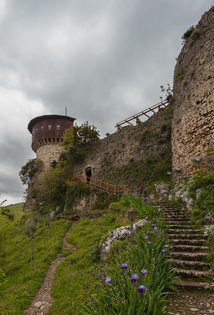 Petrela Castle