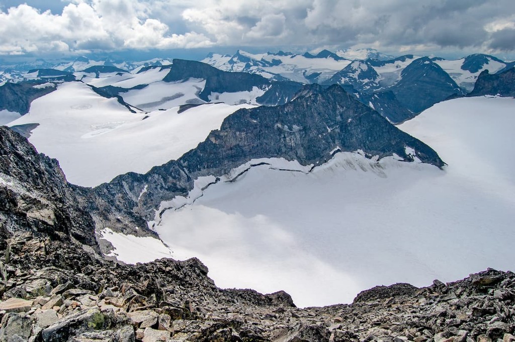 Be local in the Norway Mountains with the AR app