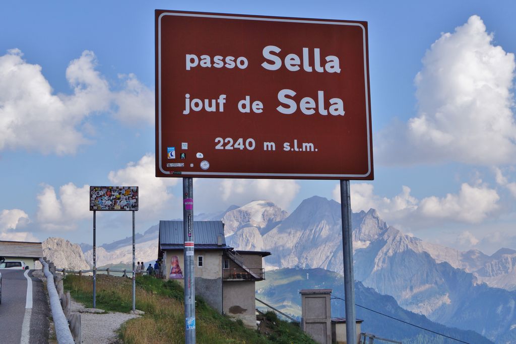 Sella Pass