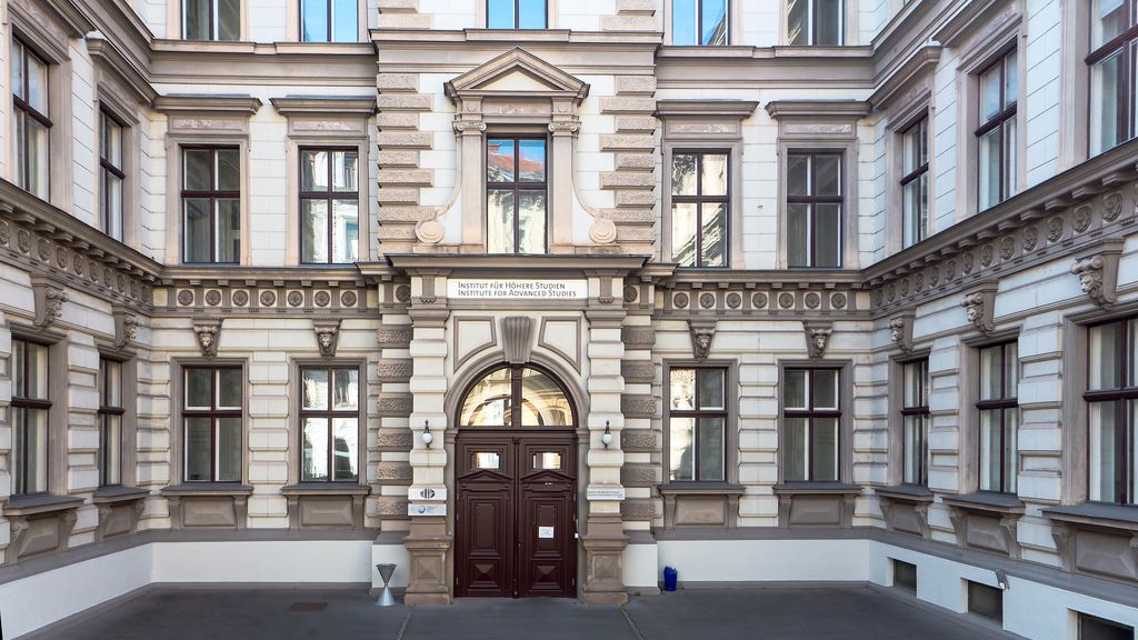Palais Strozzi